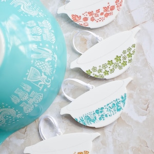 Vintage Pyrex Bowl Replica Christmas Ornament | Vintage Kitchen Holiday ...