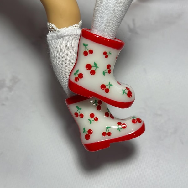 Blythe Boots - Etsy