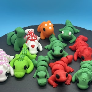 3D Printed Articulated Mini Octopus - Fidget Friend Animal, Baby ...