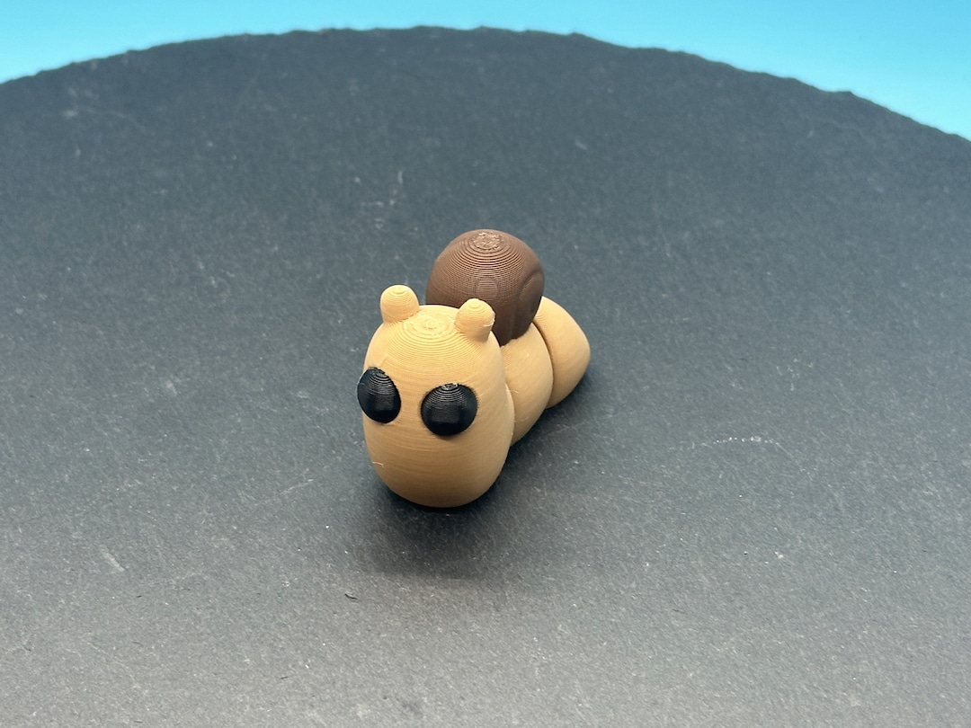 Articulated 3D Printed Baby Snail, Cute Fidget Toy, Desk Stress Toy ...