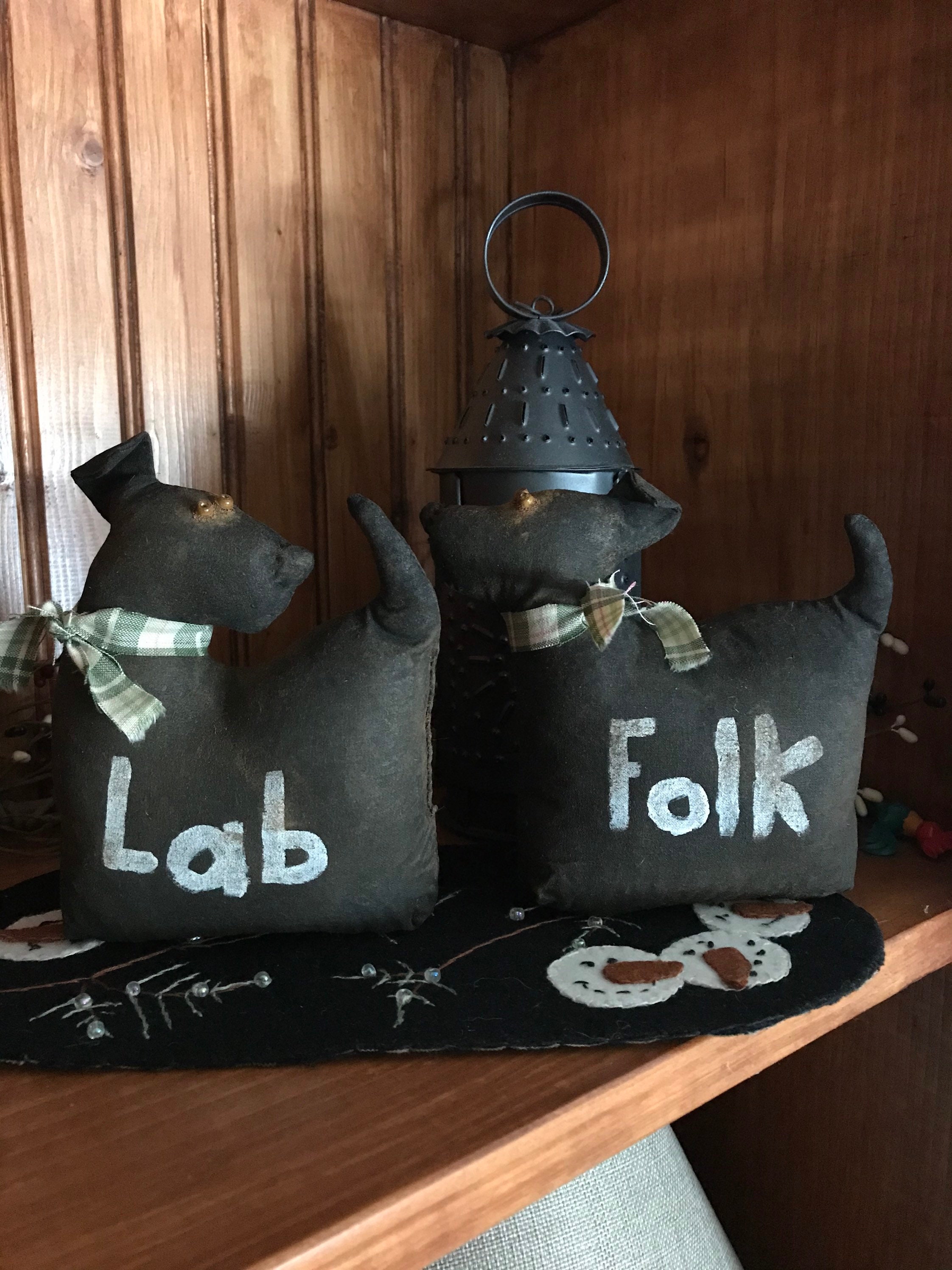 Lab Folk Set of Two Dogs Shelf Sitter | Etsy