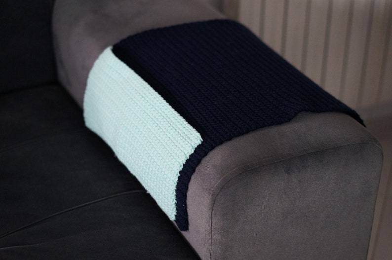 Crochet a Remote Organizer Pattern - Etsy