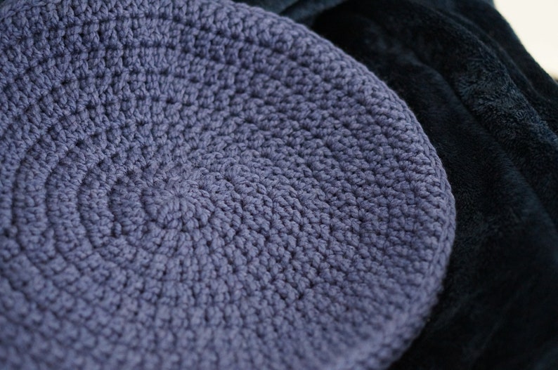 Round Pillow Crochet Pattern - Etsy