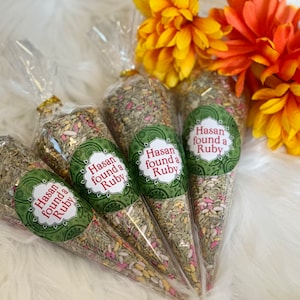 Desi Wedding Favors / Sonf Cones / Fennel Cones / Mehndi Favors (set of ...