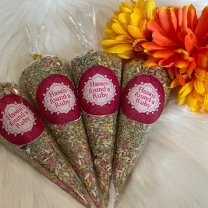 Desi Wedding Favors / Sonf Cones / Fennel Cones / Mehndi Favors (set of ...