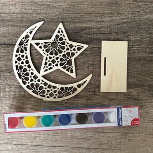 DIY Ramadan Decor for Kids / Paint Your Own Crescent and Star / Ramadan ...
