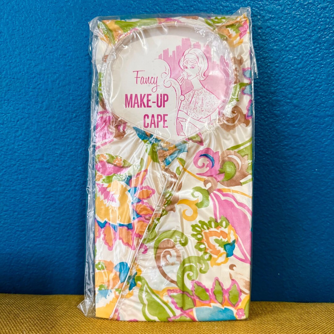 Vintage Flower Power Fancy Make-up Cape Styled by Trina Retro MCM ...