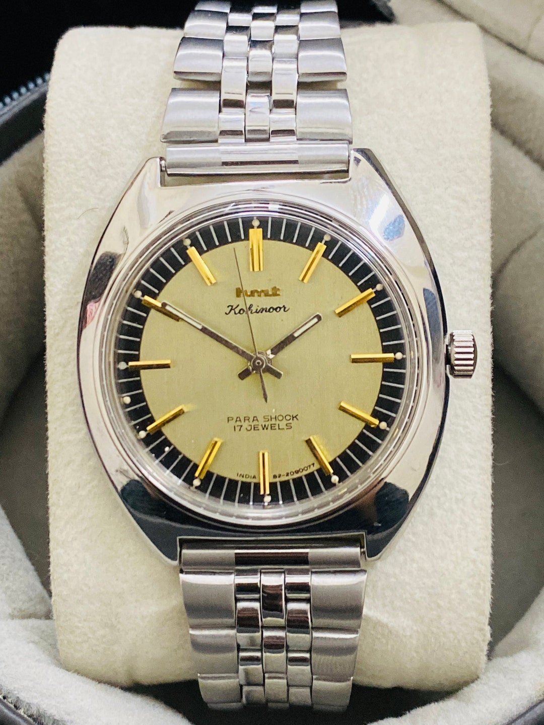 Beautiful HMT Kohinoor Golden Dial Mechanical Handwinding Wrist Watch ...