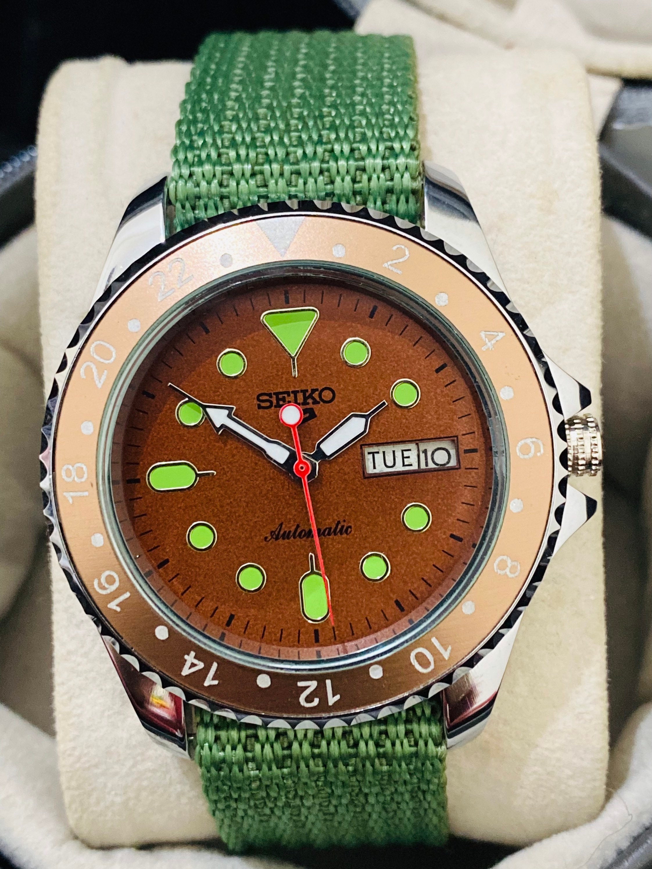Seiko 5 rotating Bazel Brown Dial Automatic Day/date - Etsy