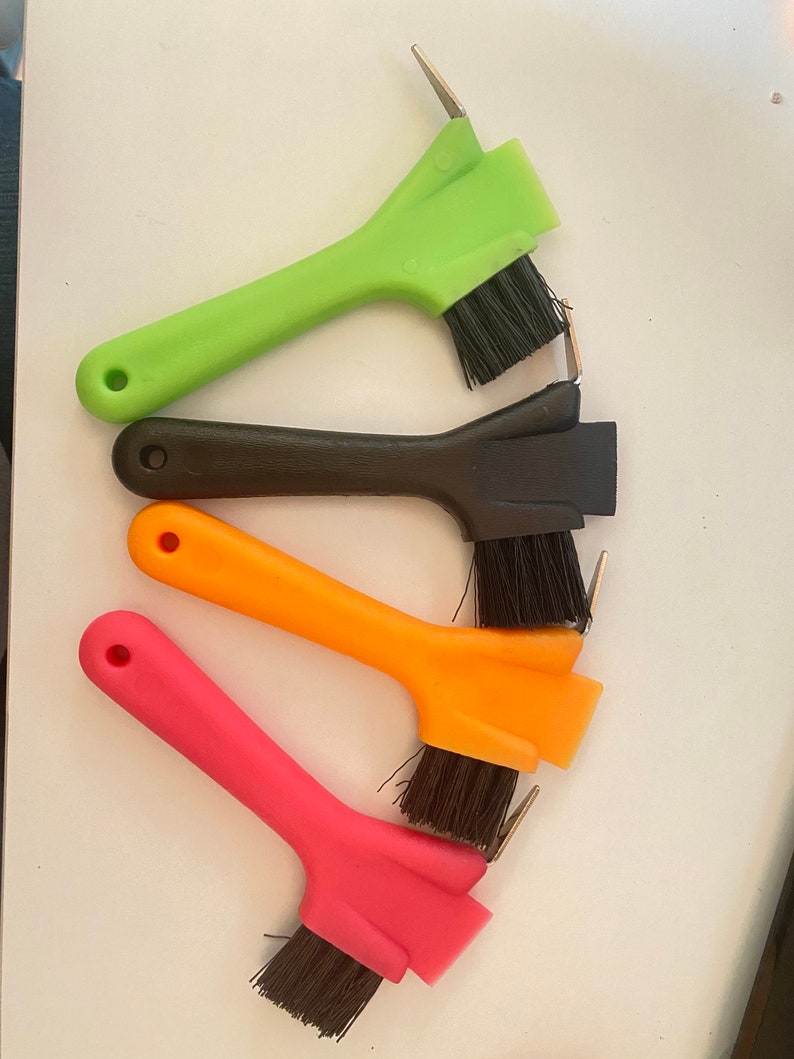 Personalized Horse Hoof Pick With Brush. Horse Gift. - Etsy