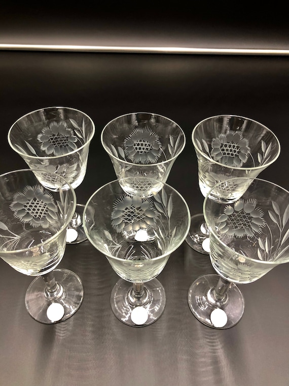 Vintage Romanian roumania Crystal Cordial/cocktail Glasses | Etsy