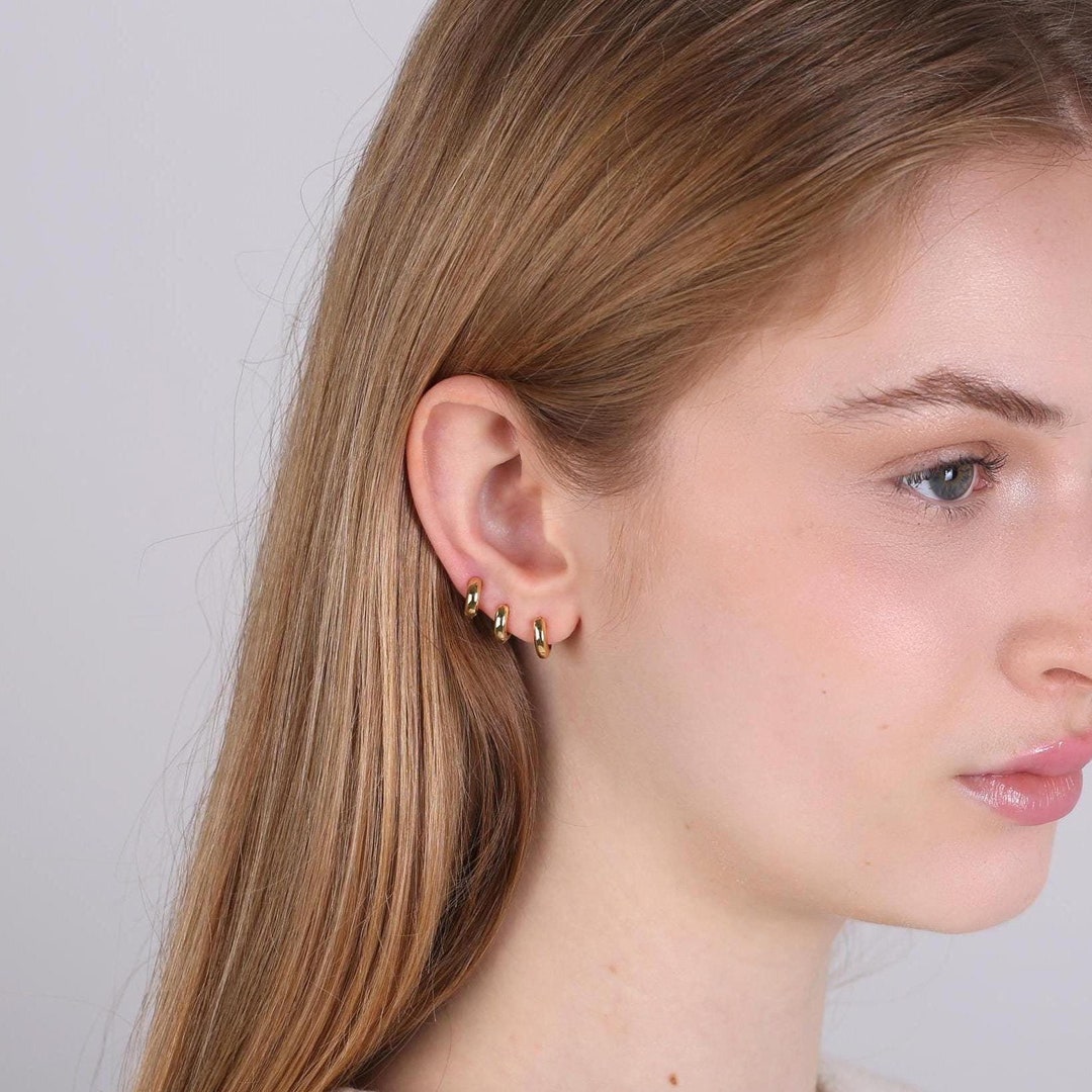 Sterling Silver Huggie Hoop Earrings: Thick Gold Cartilage Helix Hoop ...
