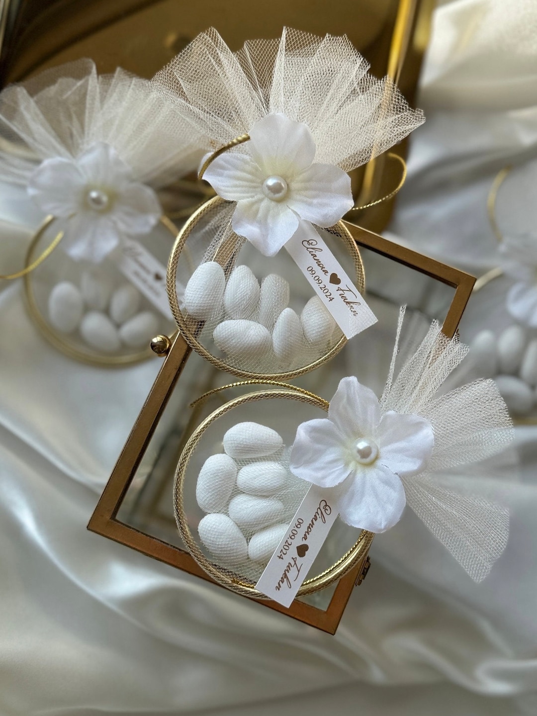Personalized Wedding Favor Magnet – Almond Candy, Flower Decoration - Etsy