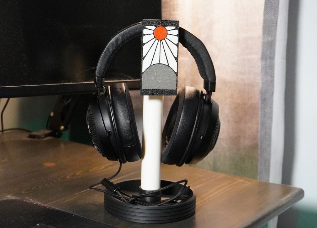 Anime Themed Headphone Stand Holder, Anime Japan Manga Lover Gifts ...