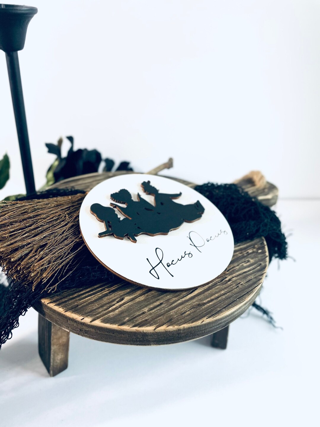 Hocus Pocus Flying Witches Silhouette Wood Circle Sign - Etsy