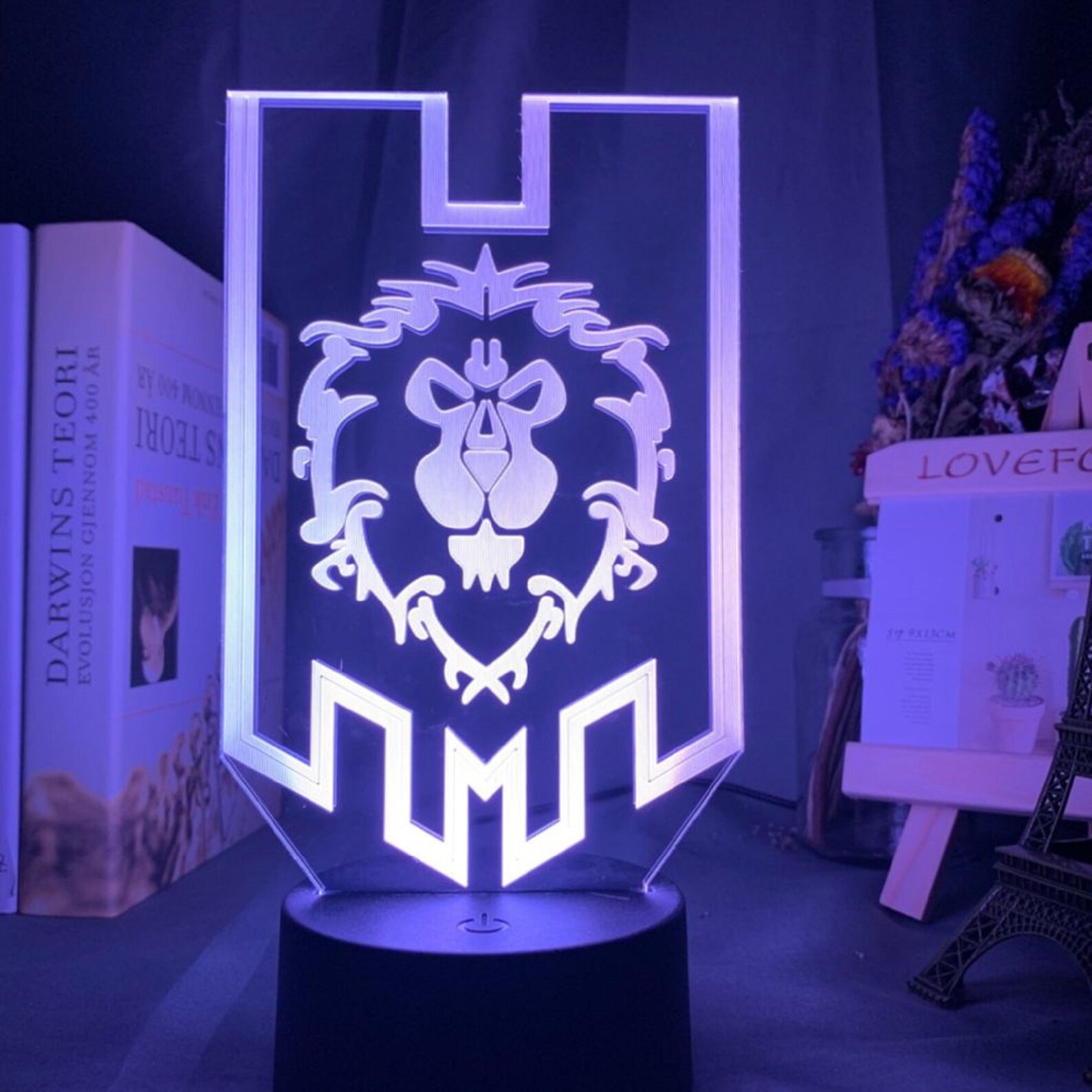 World of Warcraft Light WoW LED Lamp Horde or Allilance | Etsy