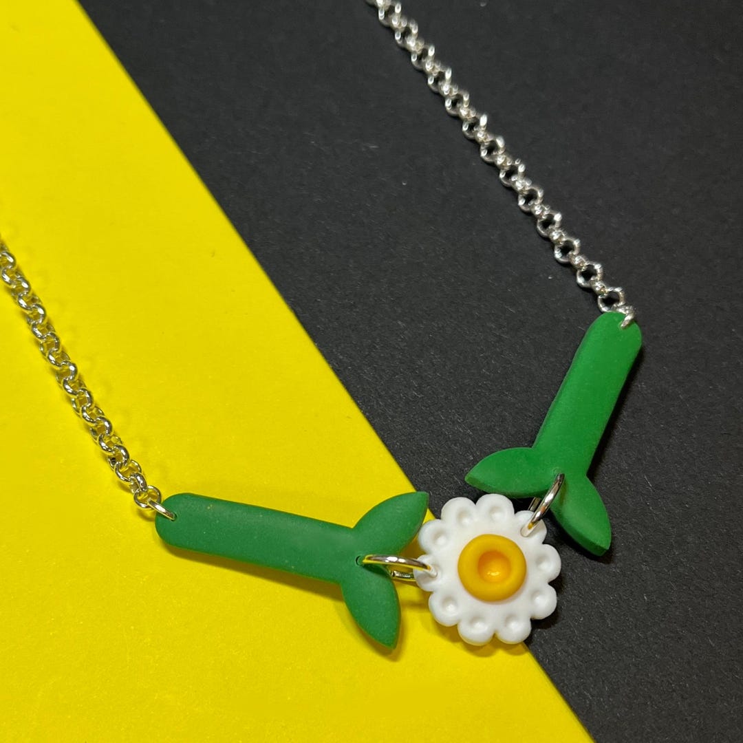 Daisy Stem, Quirky Cottagecore/fairycore, Daisy Pendant Polymer Clay ...