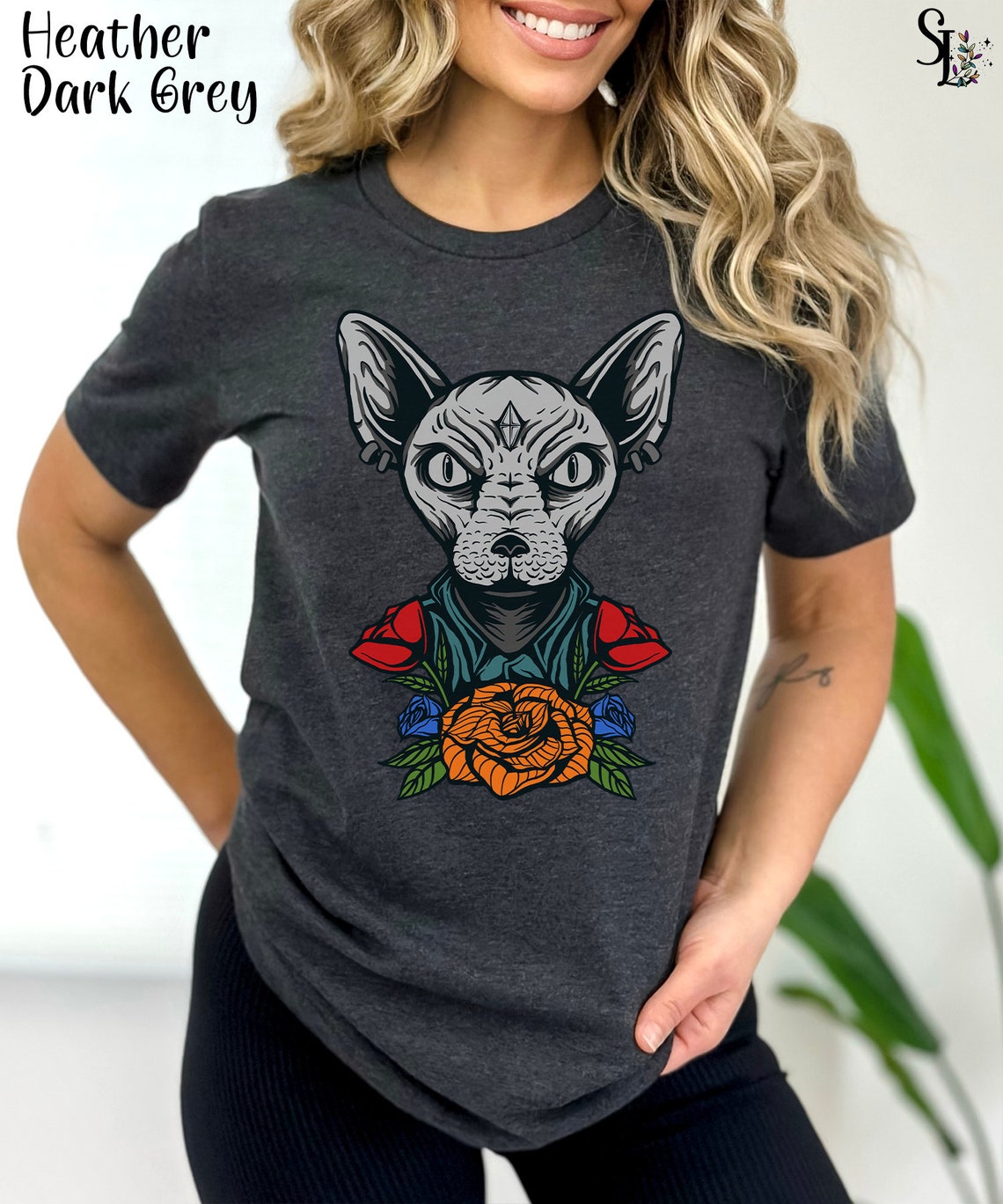 Sphynx Shirt Unique Tshirt Cool Graphic Tee Gift for Sphynx Lover Cat ...