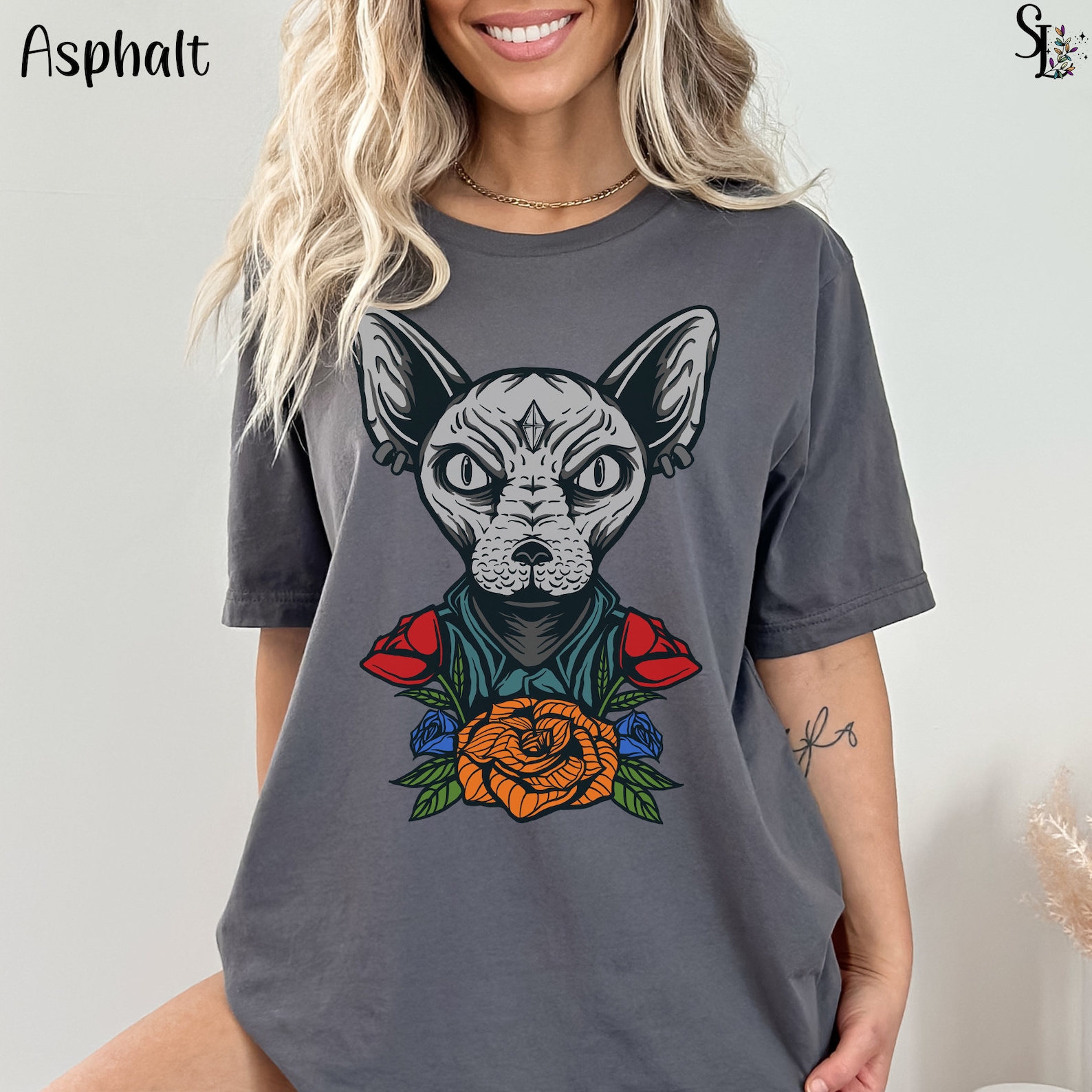 Sphynx Shirt Unique Tshirt Cool Graphic Tee Gift for Sphynx Lover Cat ...