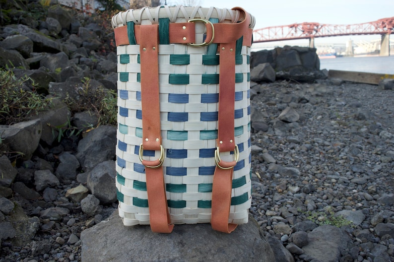 Custom Adirondack Pack Basket Custom Picnic Backpack Rattan Backpack ...