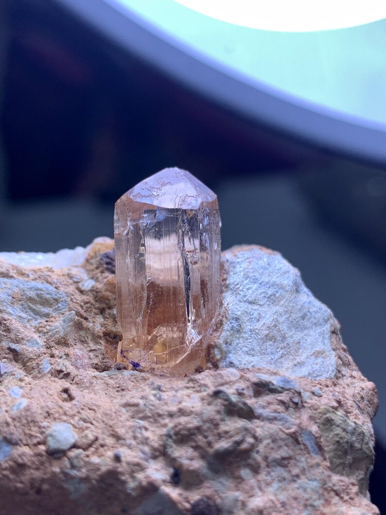 Peach Pink Katlang Topaz Transparent Pyramid Shape Crystal - 96.24 Gram ...