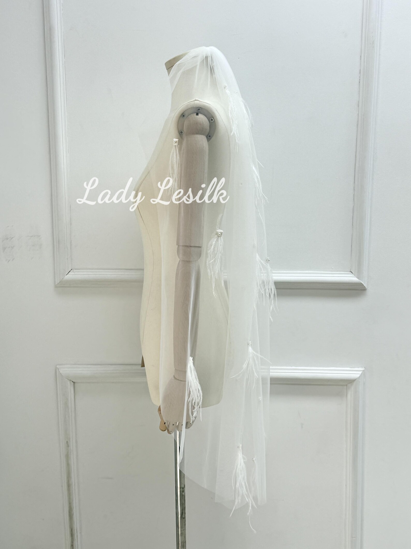 Feather Flowing Veil,pearl Bridal Veil,unique Wedding Veil,cathedral ...
