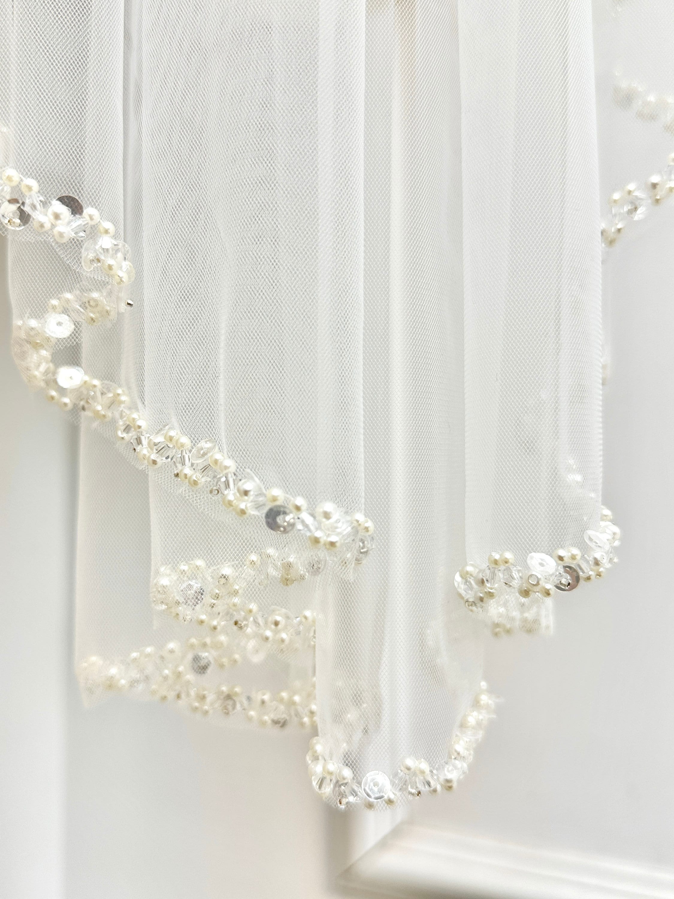 Ivory Wedding Veil,pearl Crystal Sequins Beaded Veil,black Veil Brides ...