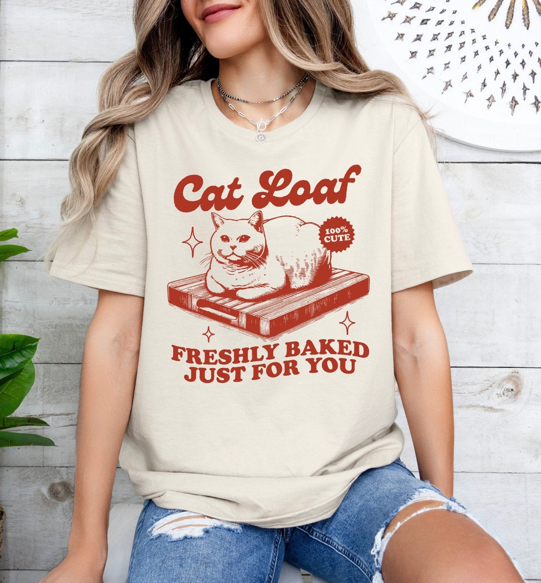 Cat Loaf Shirt, Cat Mom Gift T-shirt, Retro Cat Lover Crewneck, Cat Mom ...