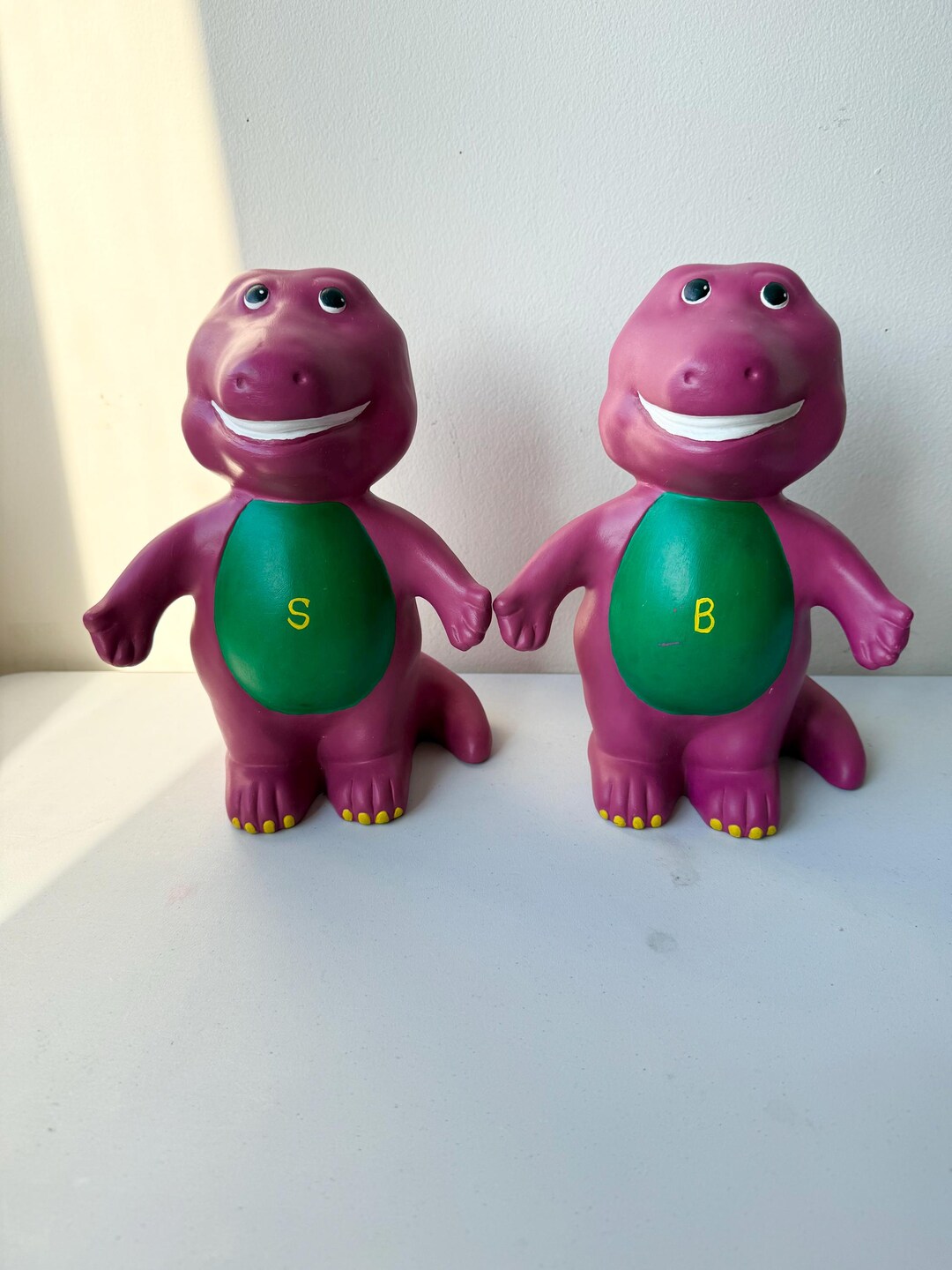 Vintage Barney Decor. - Etsy
