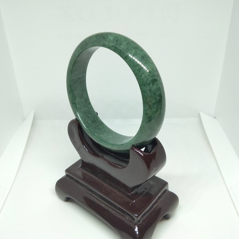 Jade Gifts - 60+ Gift Ideas for 2024