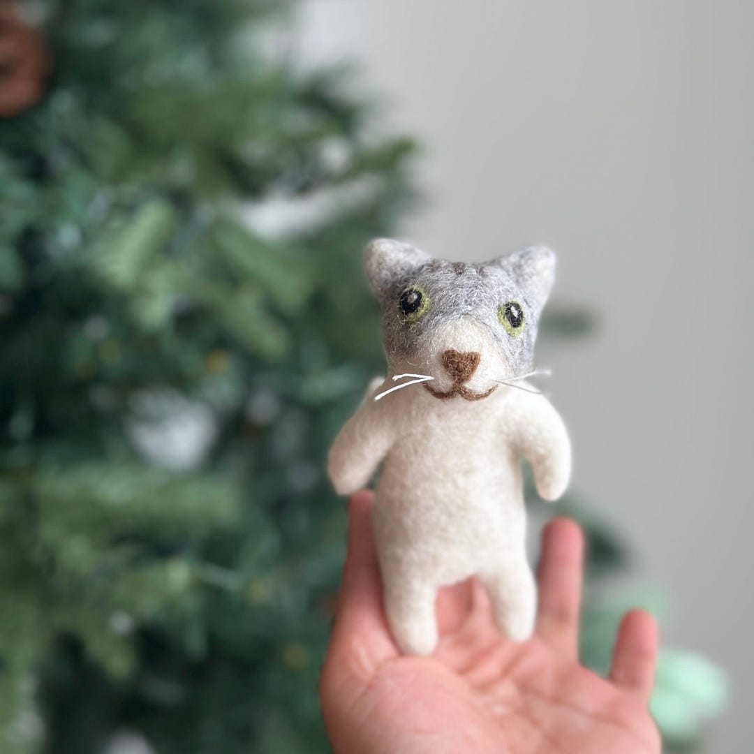 Felt Finger Puppet: "mochi" the Gray and White Cat - Etsy