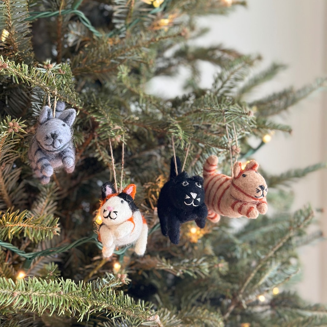 Felt Cat Christmas Ornament, Gift for Cat Lovers, Needle Felted ...