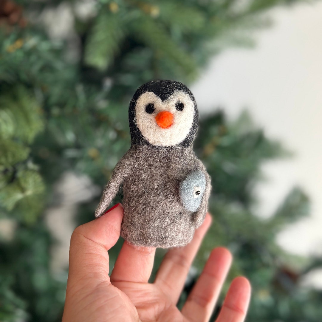Felt Penguin Finger Puppet, Penguin Holding Fish, Ocean-themed Cuddle ...