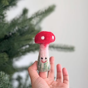 Felt Mushroom Finger Puppet, Speech Therapy Aid, Pretend Play, Story ...