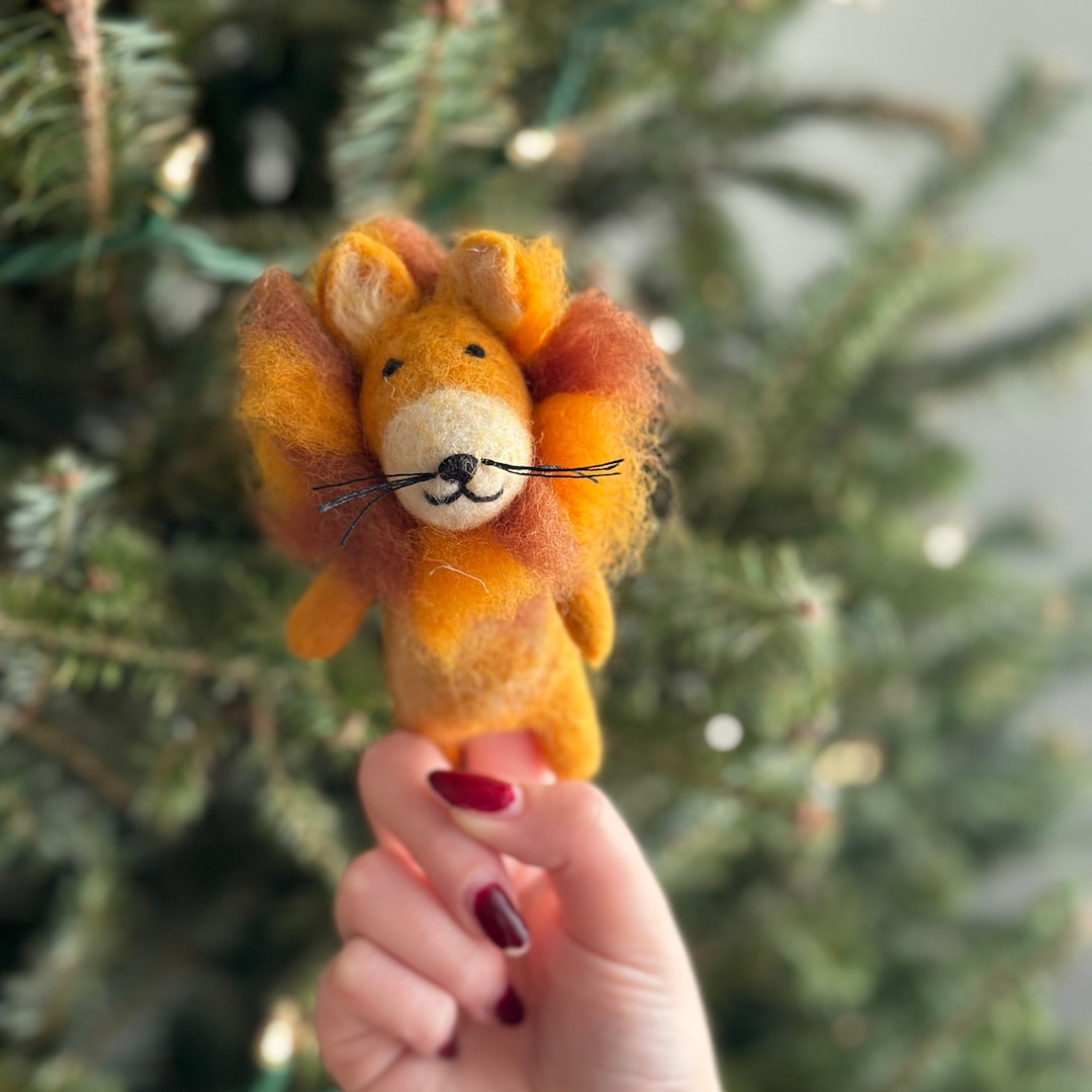 Felt Lion Finger Puppet Lion King African Animal Finger - Etsy