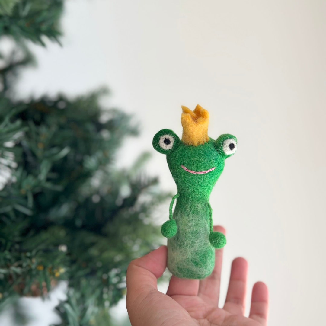 Frog Prince Felt Finger Puppet, Storytelling for Kids, Handmade Finger ...