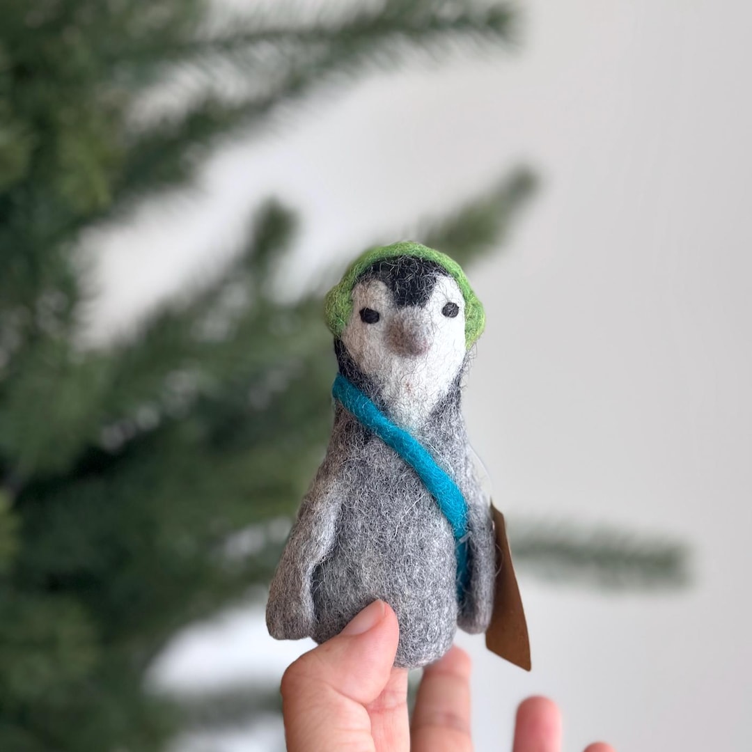 Felt Penguin Finger Puppet, Penguin Wearing Headphone and a Bag, Arctic ...