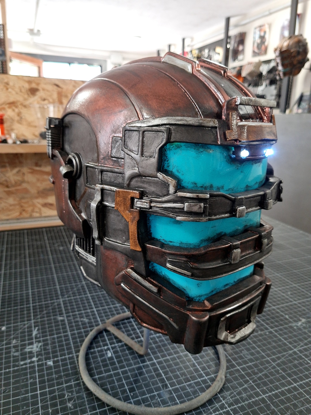 Level 1 Remake Helmet Dead Space (standard Suit Helmet) - Etsy