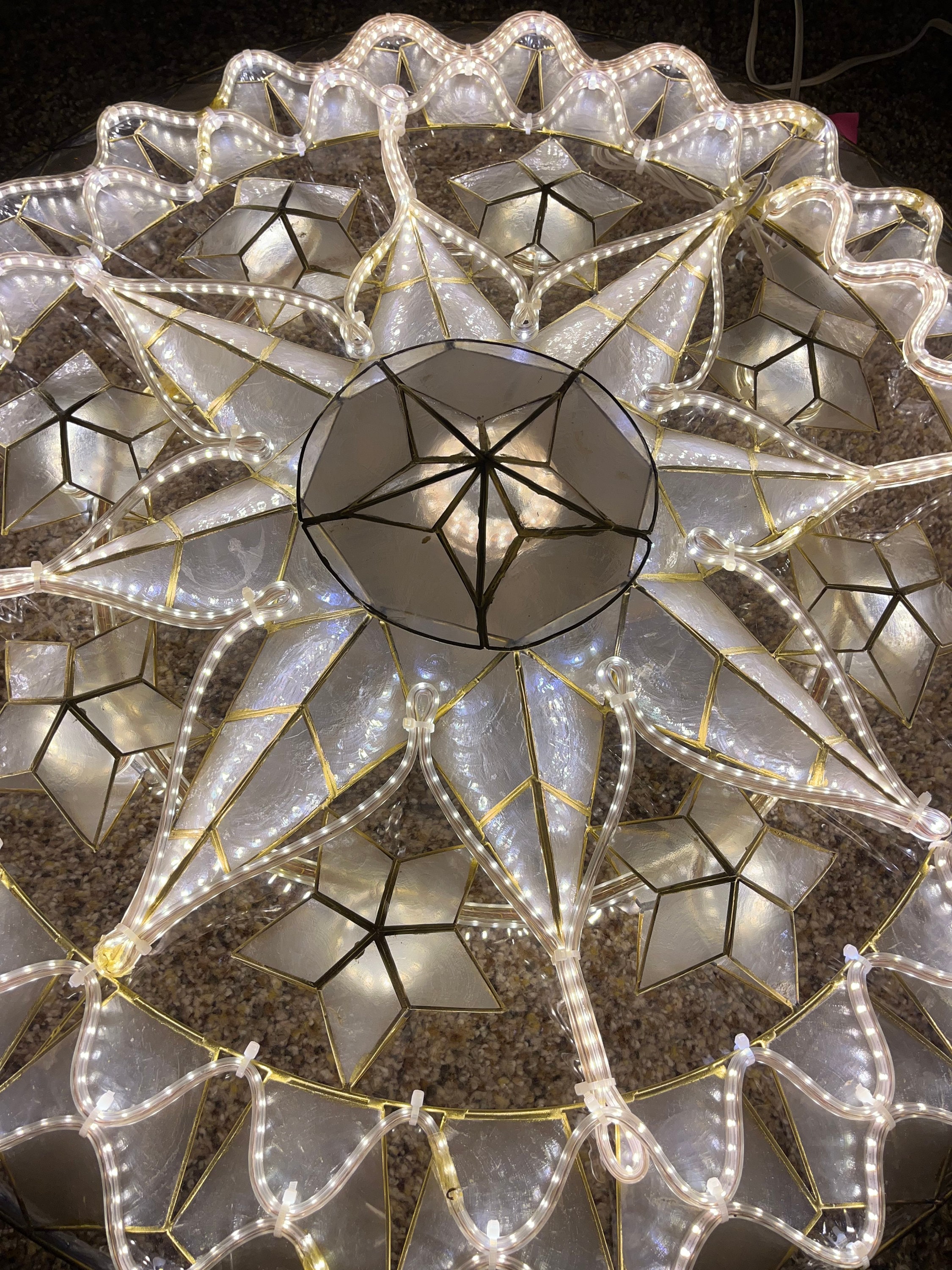 NO FLASH!!! LED Soft White Tala with Ring Capiz Parol Philippines ...