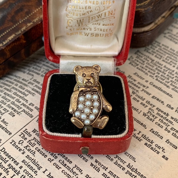 Bear Brooch - Etsy UK