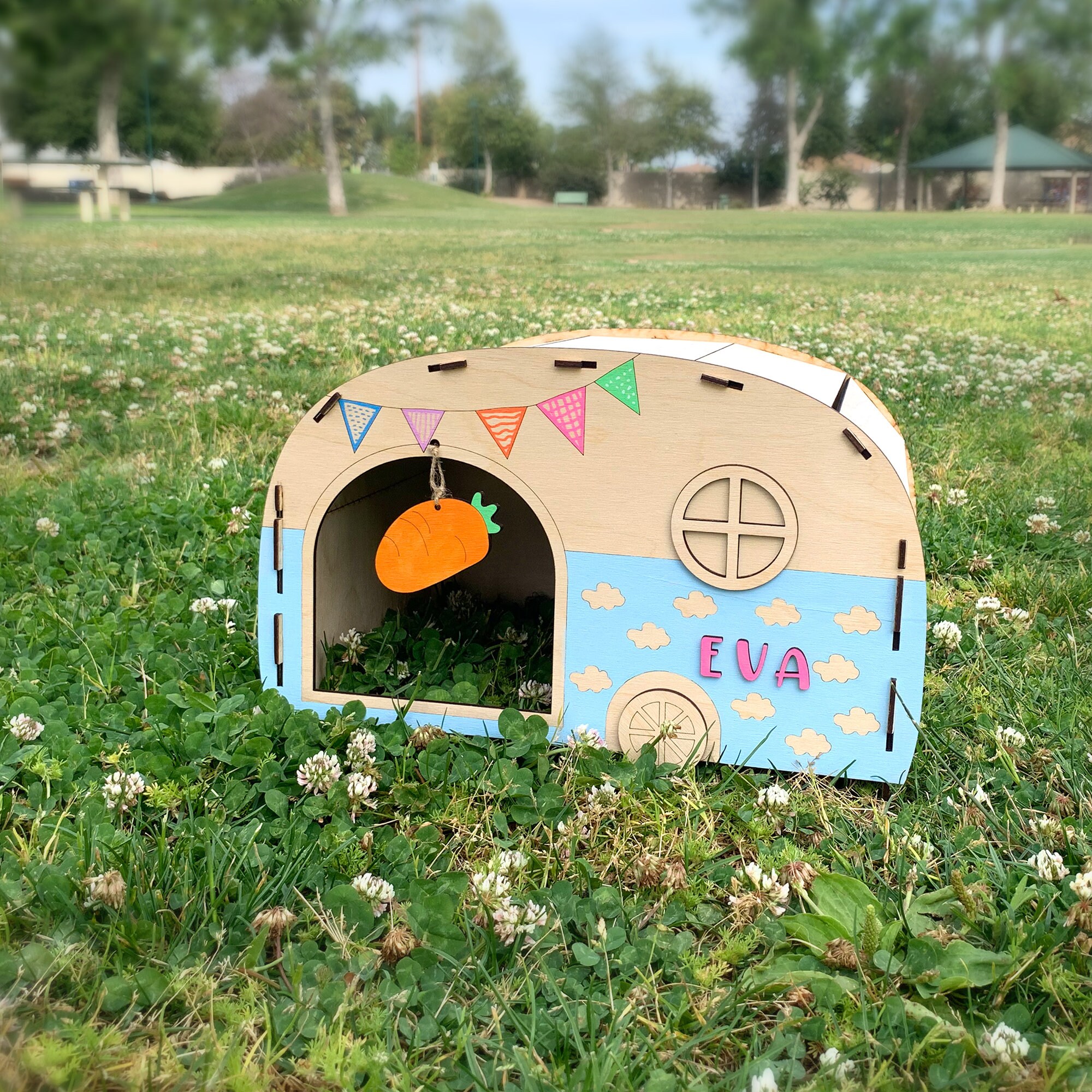 Custom Guinea Pig Hideout/ RV Camper/ Guinea Pig Shelter - Etsy UK