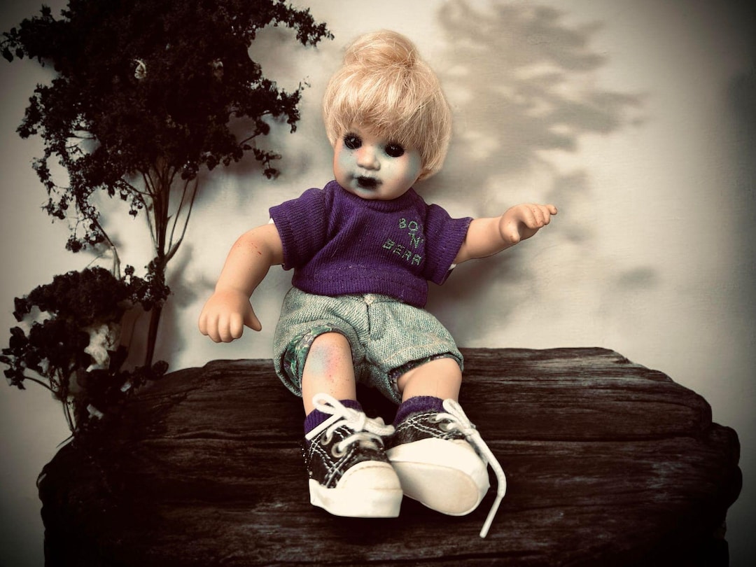 Meet Charley 7" Mini Haunt Doll Porcelain Zombie Undead Haunted Spirit ...