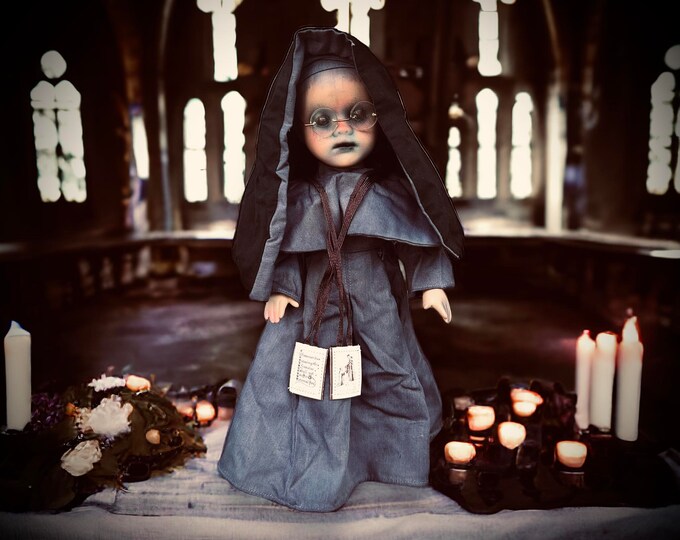 Meet Sister Netta 14 Doll Porcelain Witchy Creepy Haunted Spirit ...
