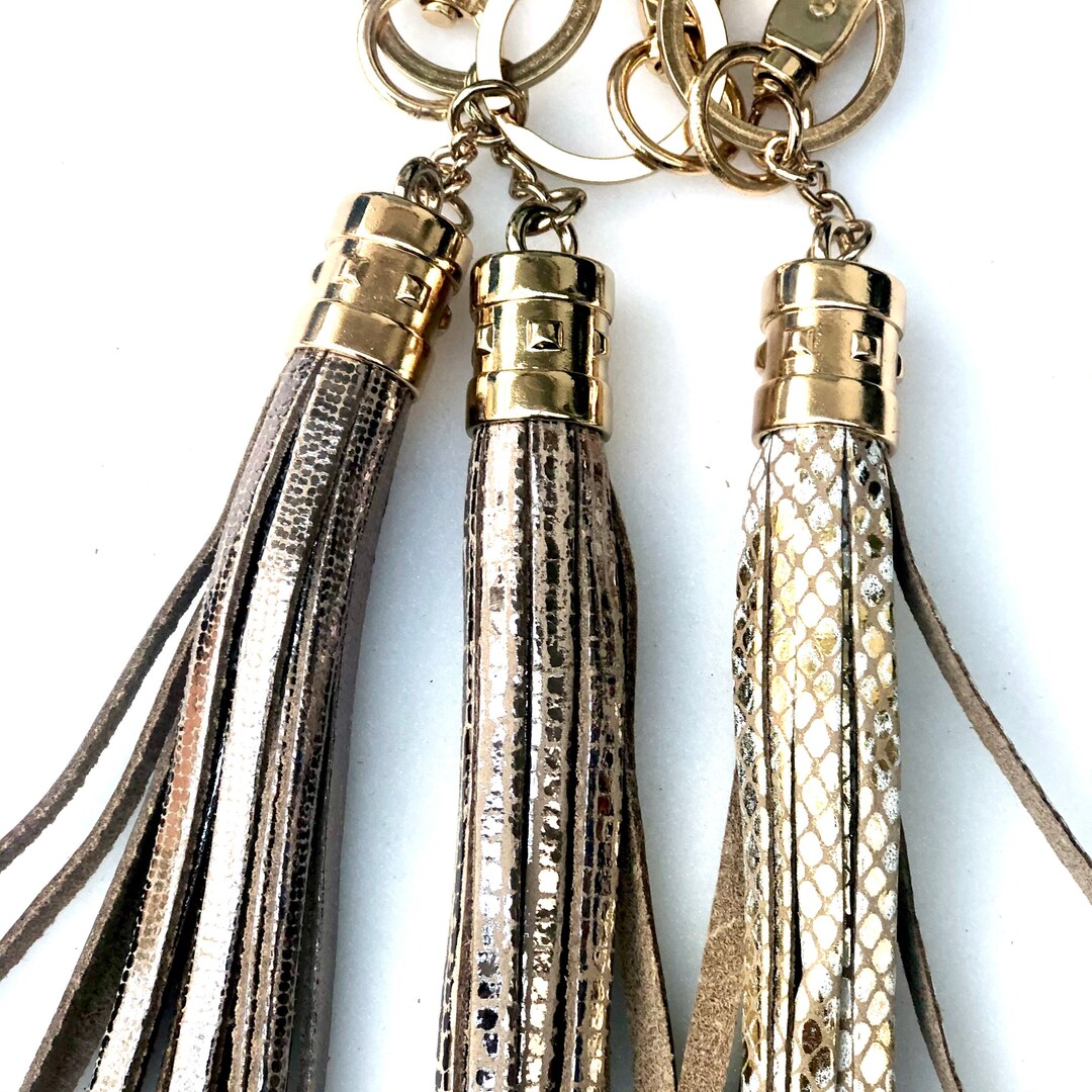 Metallic Silver | Lizzard | Swiggle Personalised Leather Tassel Keyring ...