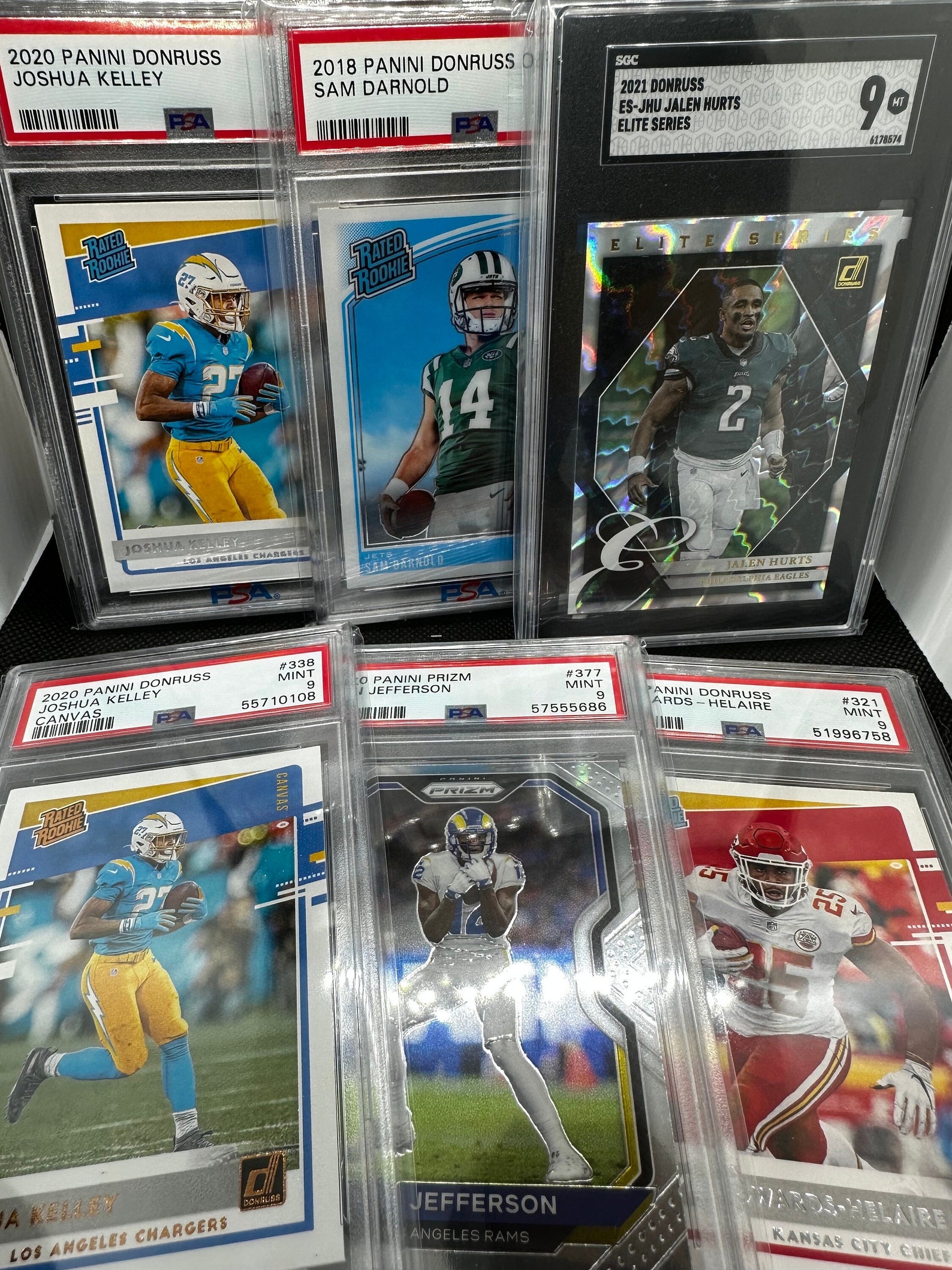 THE HOBBY Box Football - 5 Packs, 2 Graded Cards, 4 Hits (1 Autograph ...