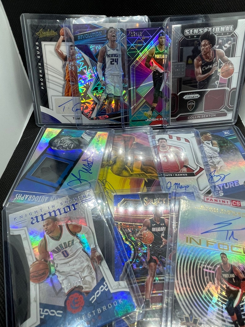 NBA Blaster Box - 1 GRADED CARD, 2 Packs, 1 Hit (patch, Auto, or ...