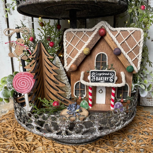 Wood Gingerbread House - Etsy