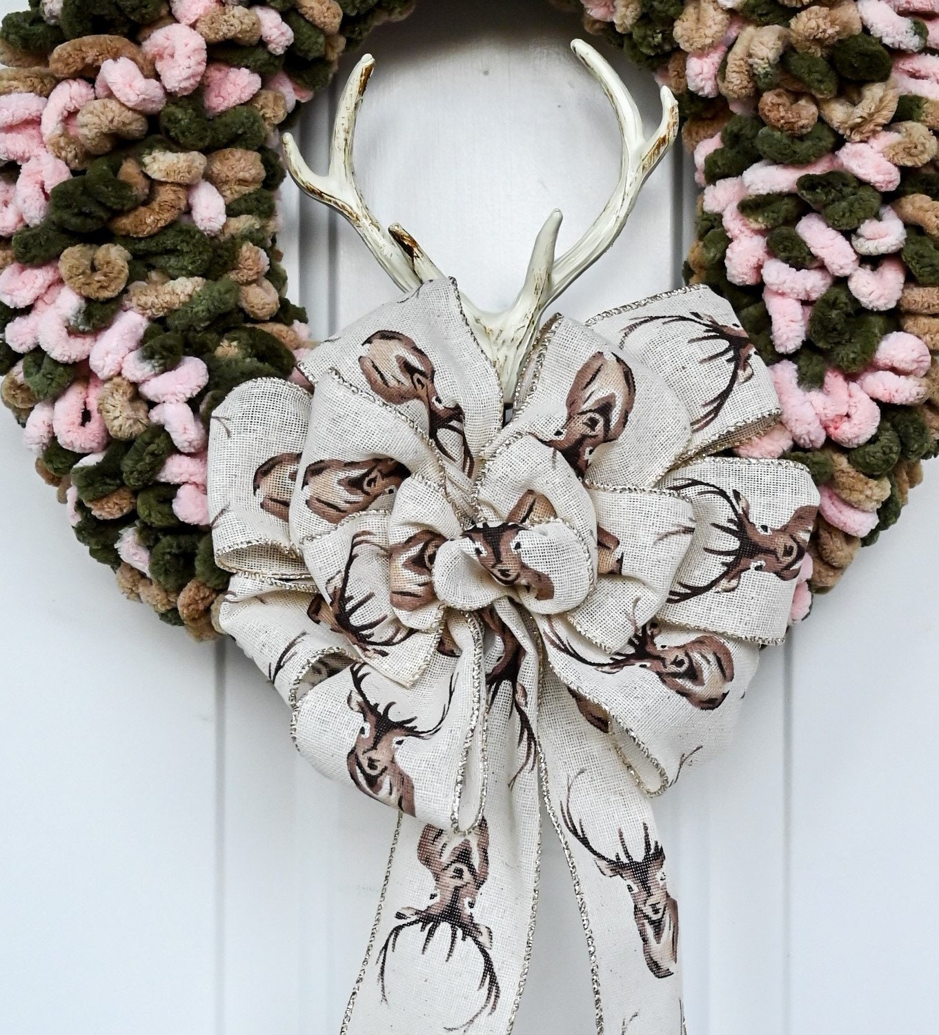 14" Antler Pink Camo Welcome Wreath W/bow | Antlers | Weath | Hunting ...