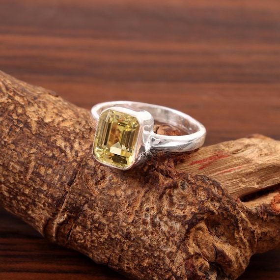 Etsy yellow sapphire ring store