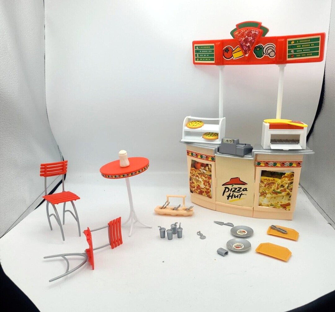 Vintage 2002 Mattel Barbie Pizza Hut Restaurantplay Set With ...